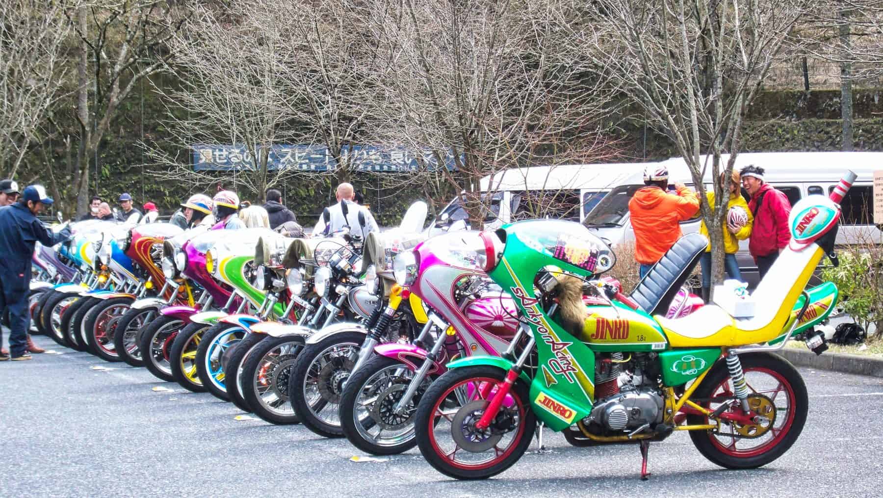 The 411 on Car Culture in Japan - ANA Experience Class